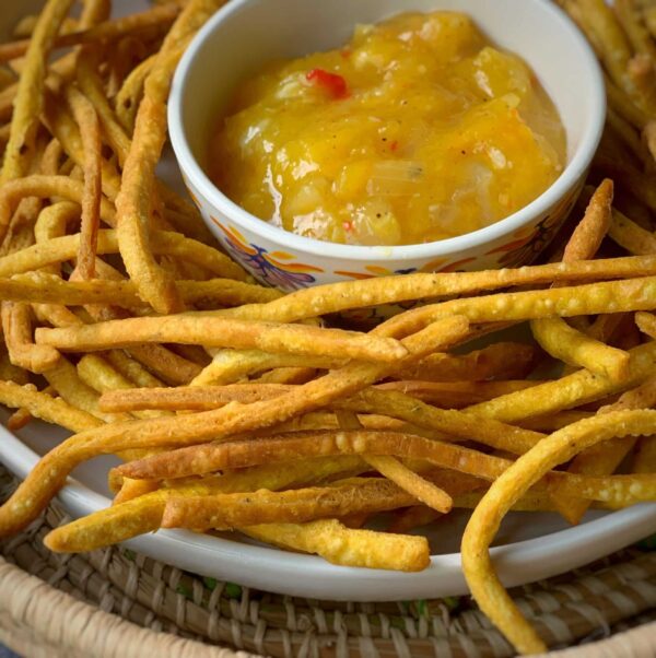 Guyanese Chicken Foot - Metemgee