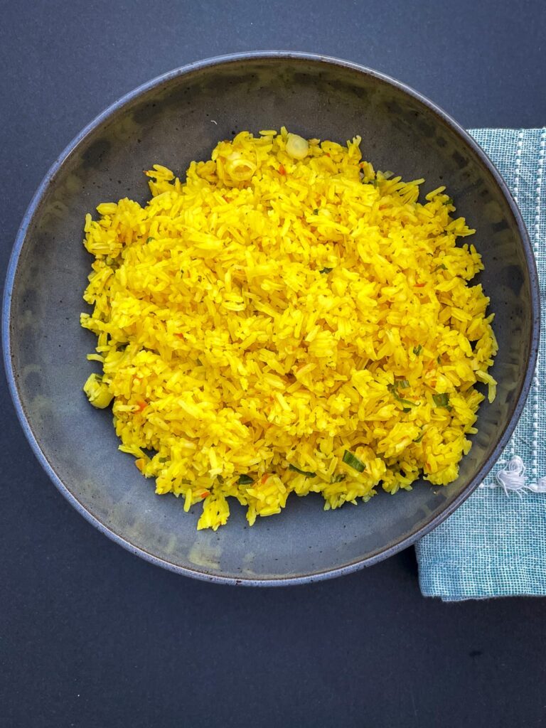Seasoned Yellow Rice - Metemgee