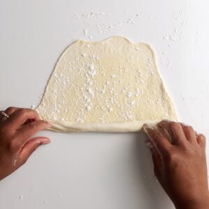Easy Guyanese Oil Roti (Beginner Friendly Recipe) - Metemgee