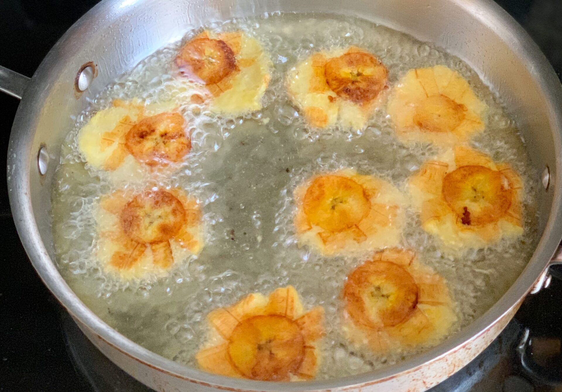 Tostones - Metemgee