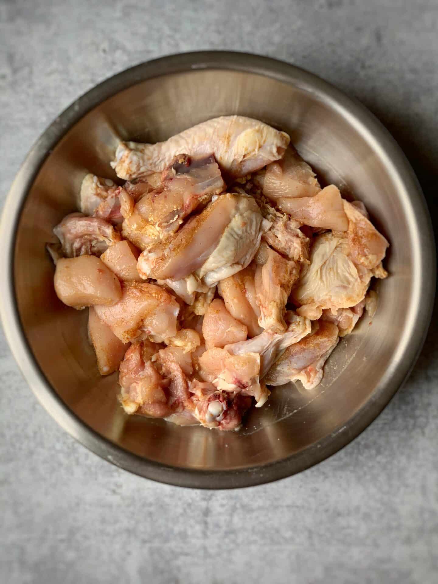 Guyanese Style Chicken Curry - Metemgee