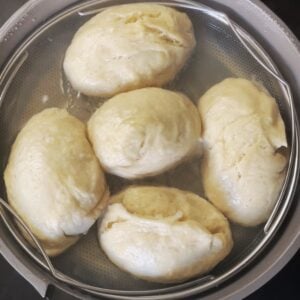 Guyanese Duff (Steamed Dumplings) - Metemgee